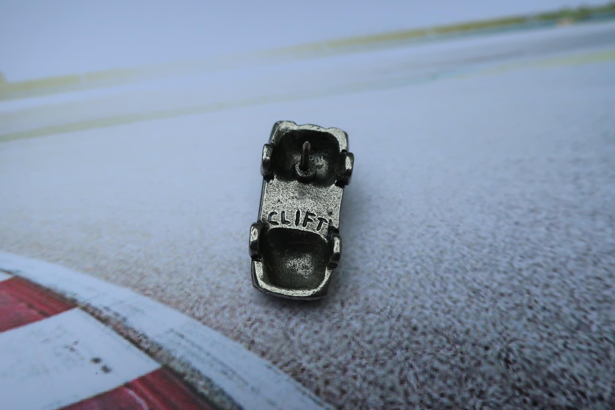 Sports Car Lapel Pin – lapelpinplanet