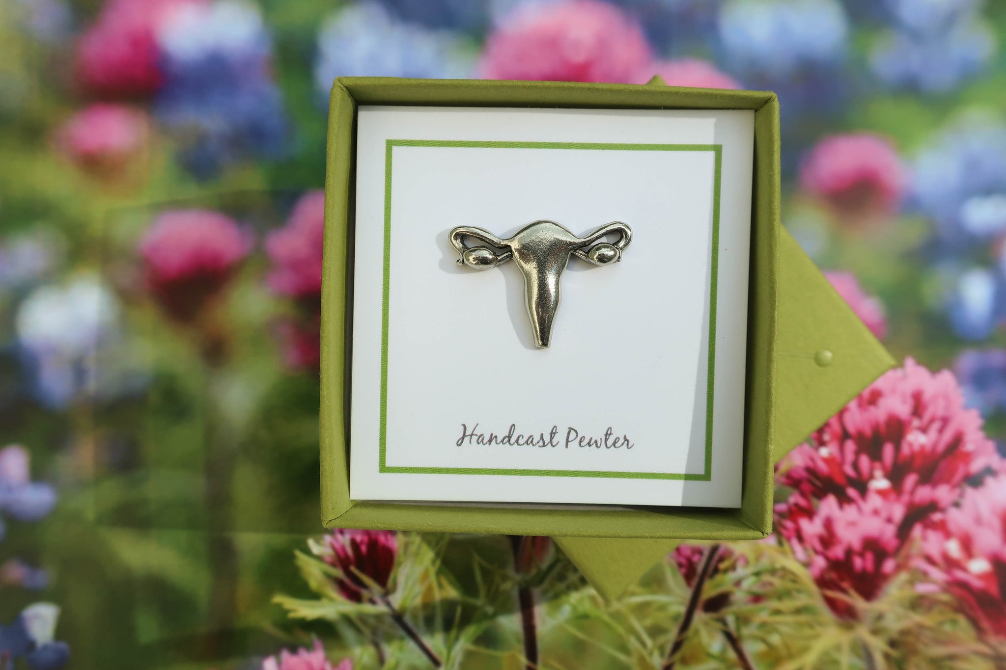 Uterus Lapel Pin – lapelpinplanet