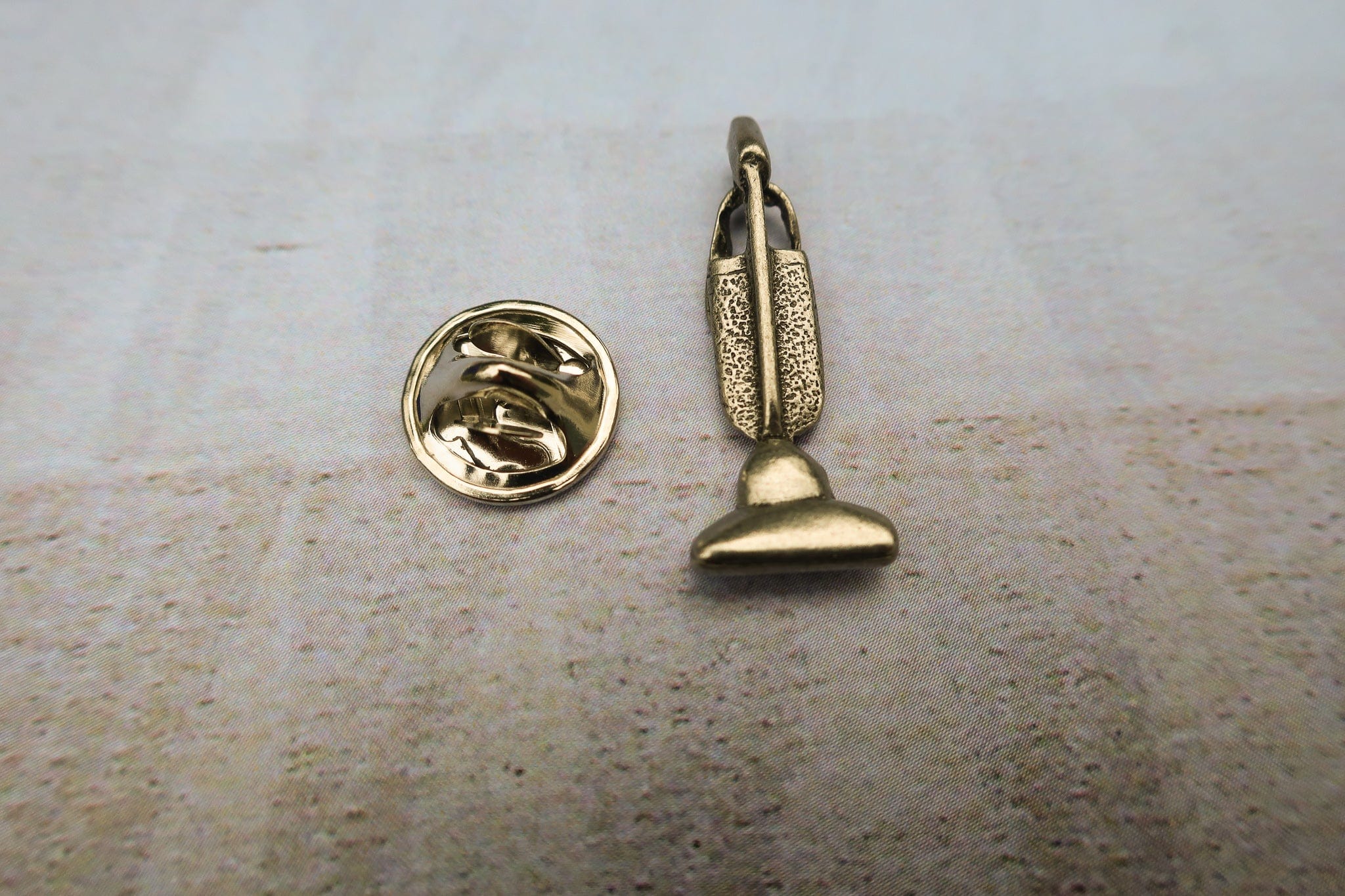 Vacuum Lapel Pin – lapelpinplanet