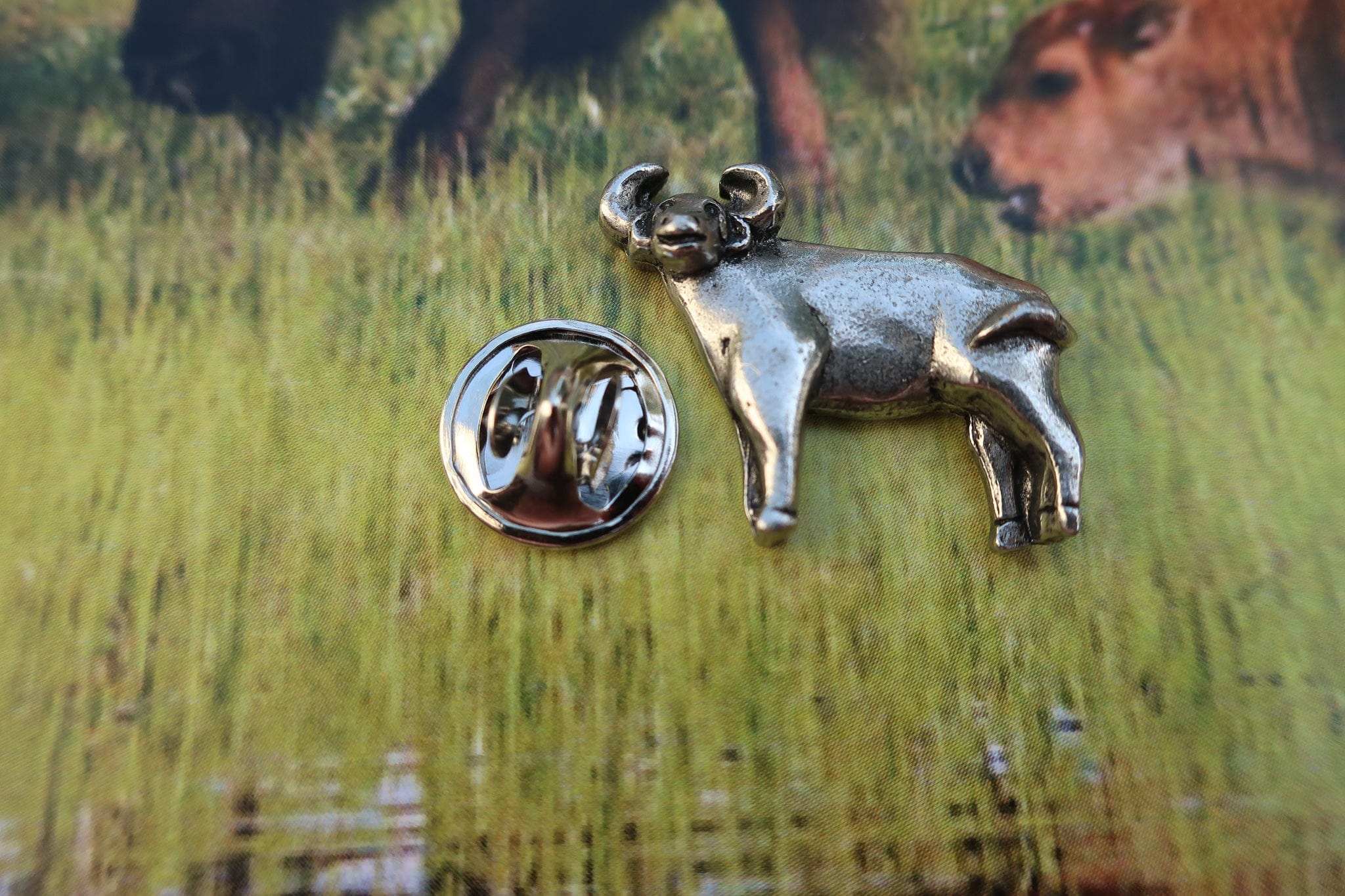 Water Buffalo Lapel Pin – lapelpinplanet