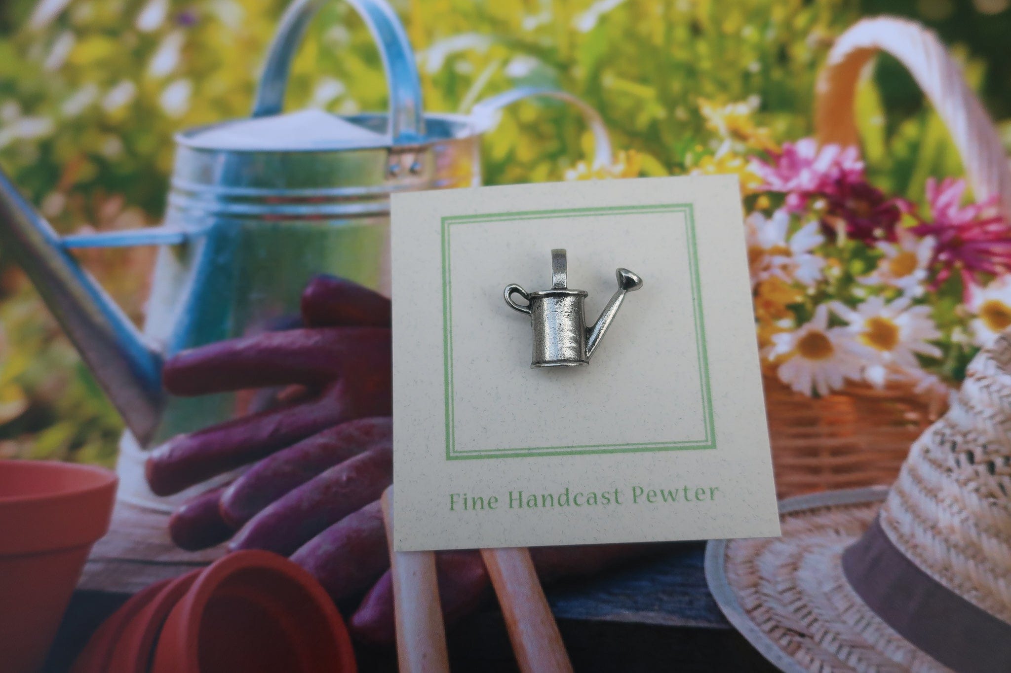 Watering Can Lapel Pin – lapelpinplanet