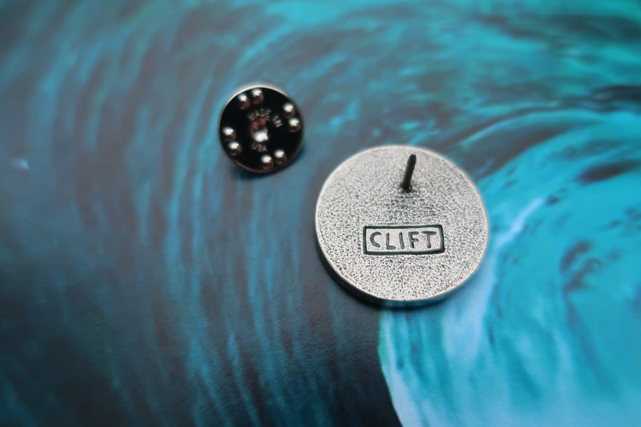 Wave Lapel Pin – lapelpinplanet