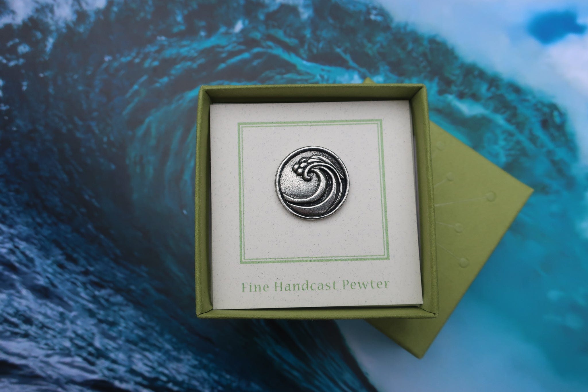 Wave Lapel Pin – lapelpinplanet