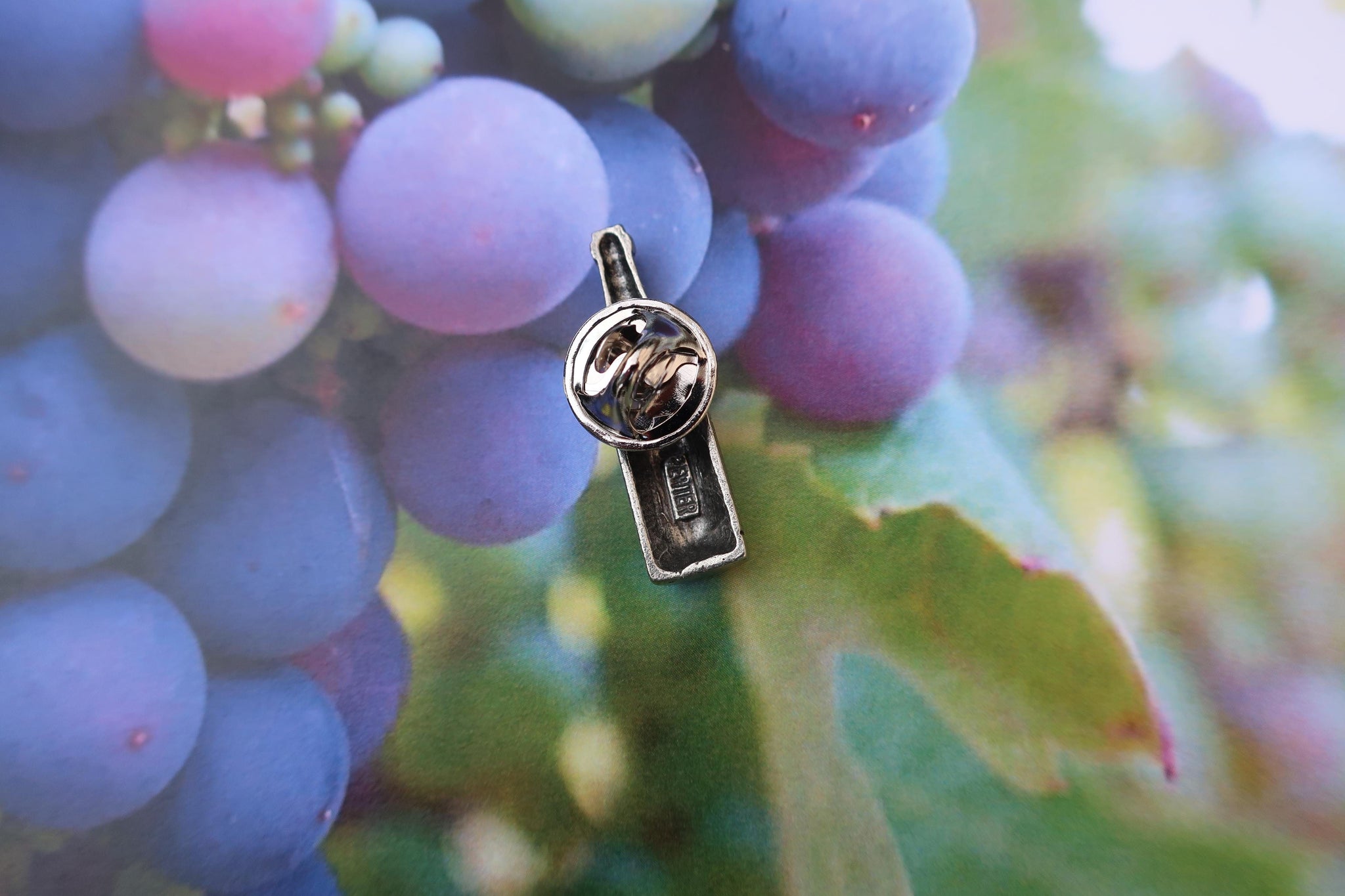 Wine Bottle Lapel Pin – lapelpinplanet